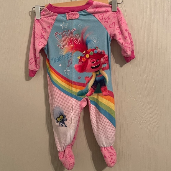 Dreamworks | One Pieces | 3 For 25 Trolls Sing Onsie For A Toddler 2m ...